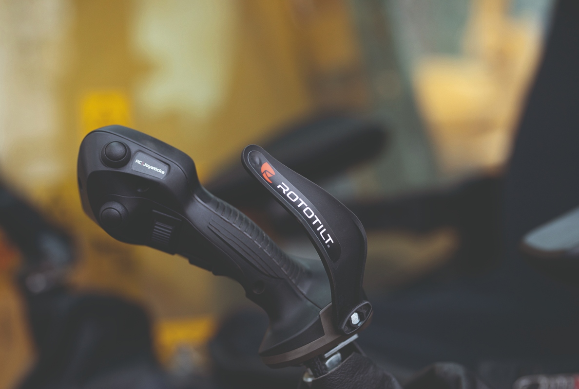 Siegertypen: Die RC Joysticks | LECTURA Press