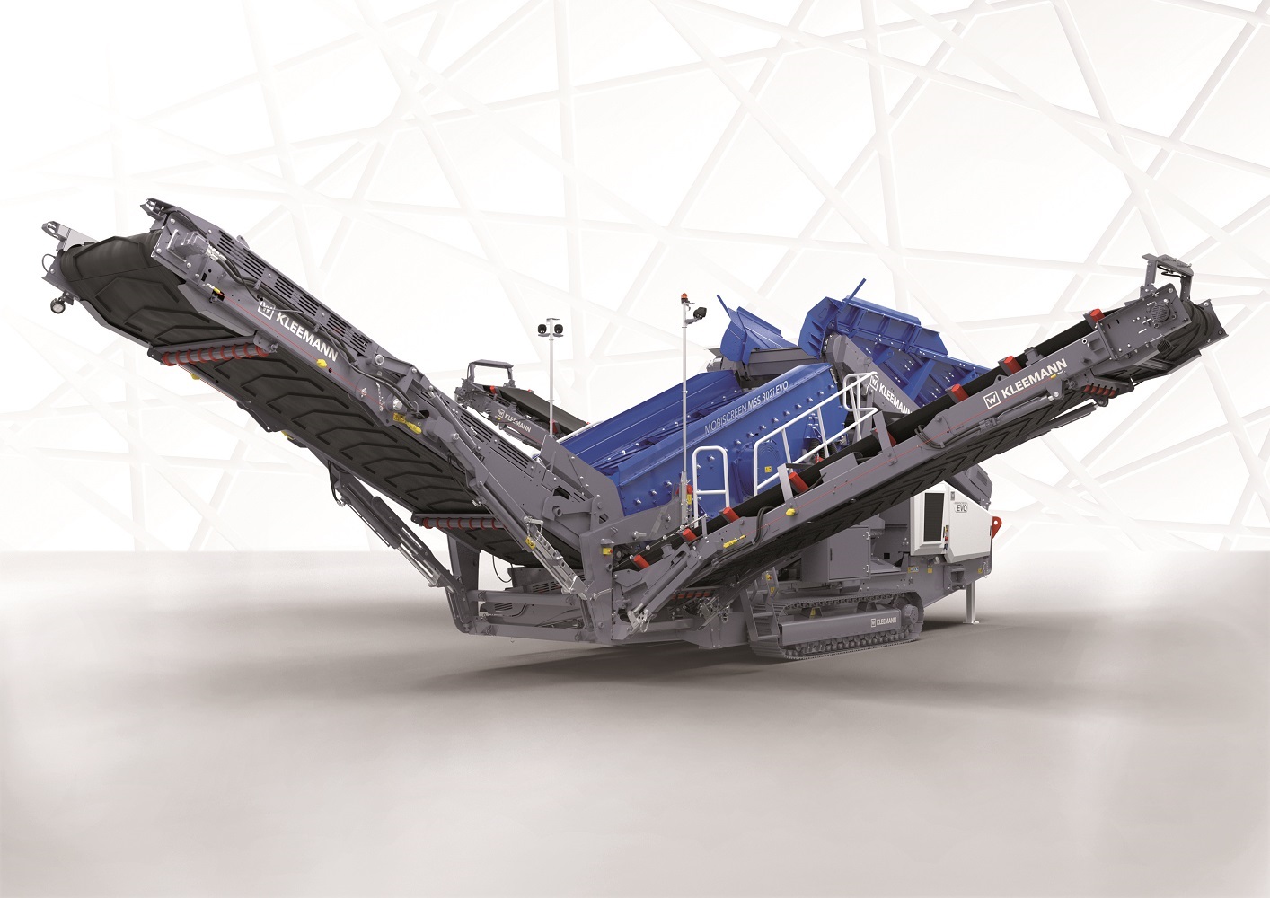 Die Kleemann MOBISCREEN MSS 802i EVO überzeugt als neue Grobstückanlage ...