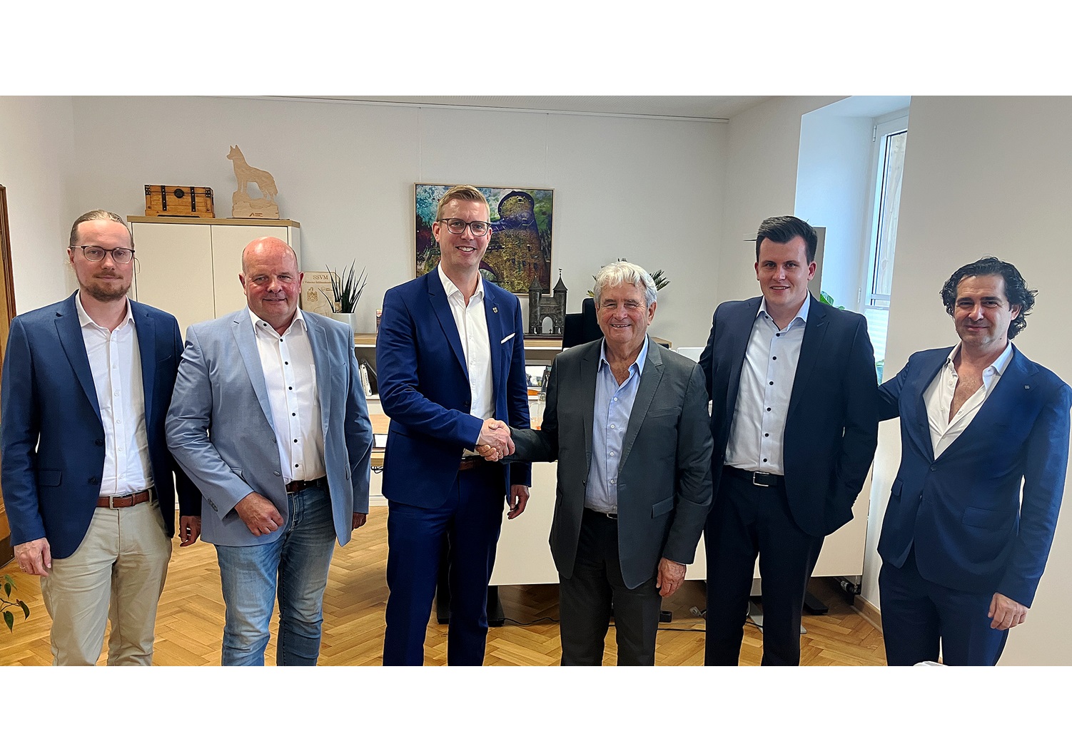 Magni Telescopic Handlers investiert in neuen Standort in Dülmen ...