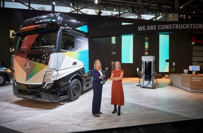 (von links nach rechts) Stina Fagerman, Head of Marketing, Sales and ...