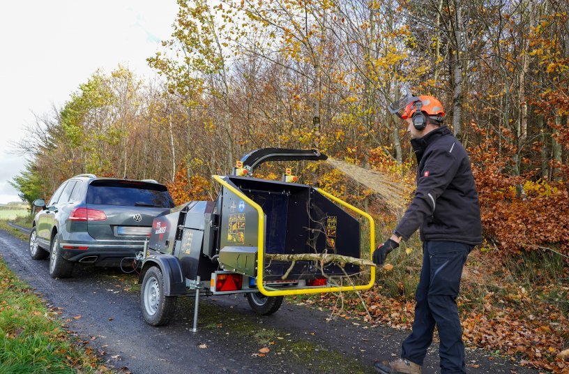 Holzhacker Mit Hohem Bis Niedrigem Kabel